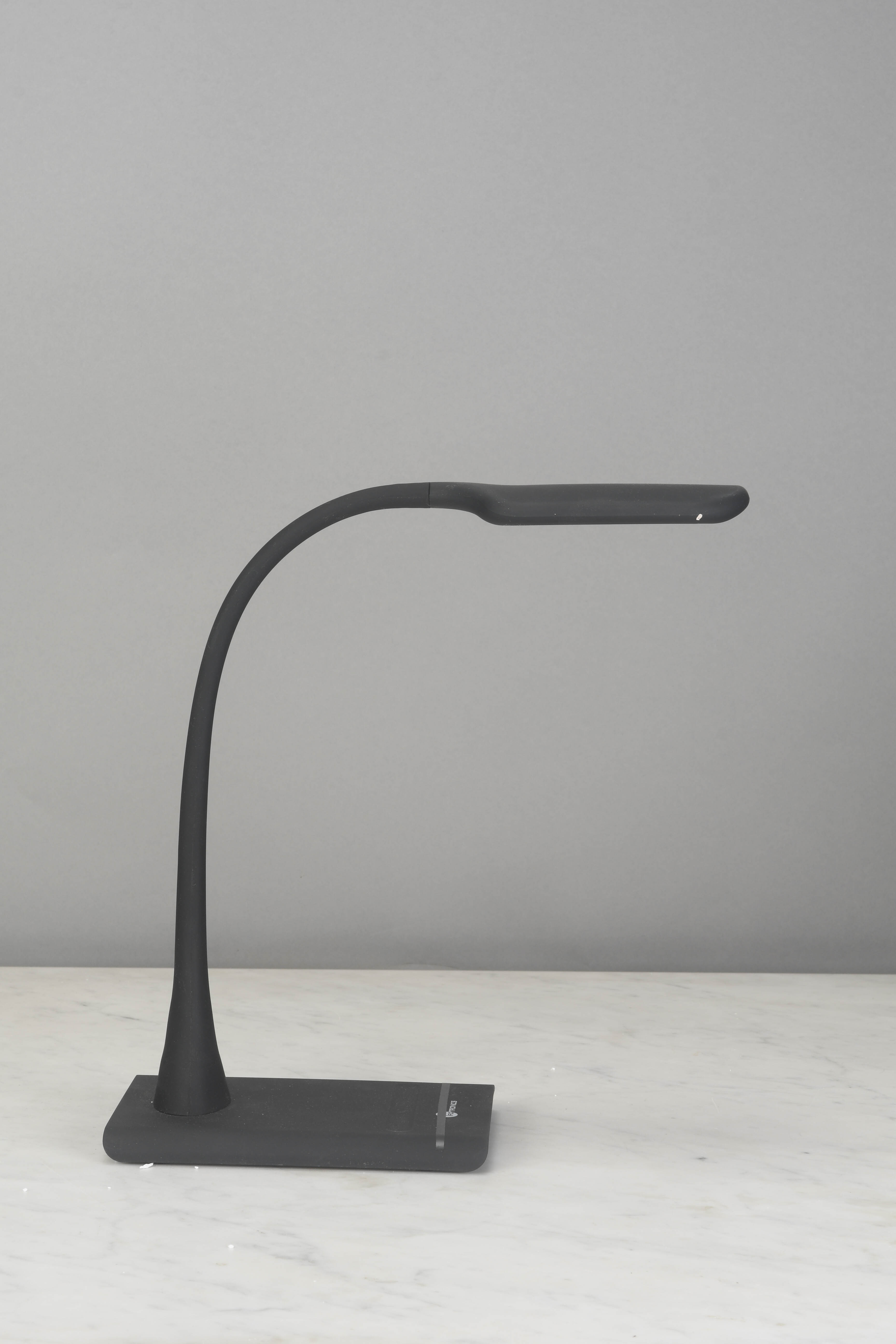Black Modern LED Desk Lamp | Desk Lamps | Collection | City ...