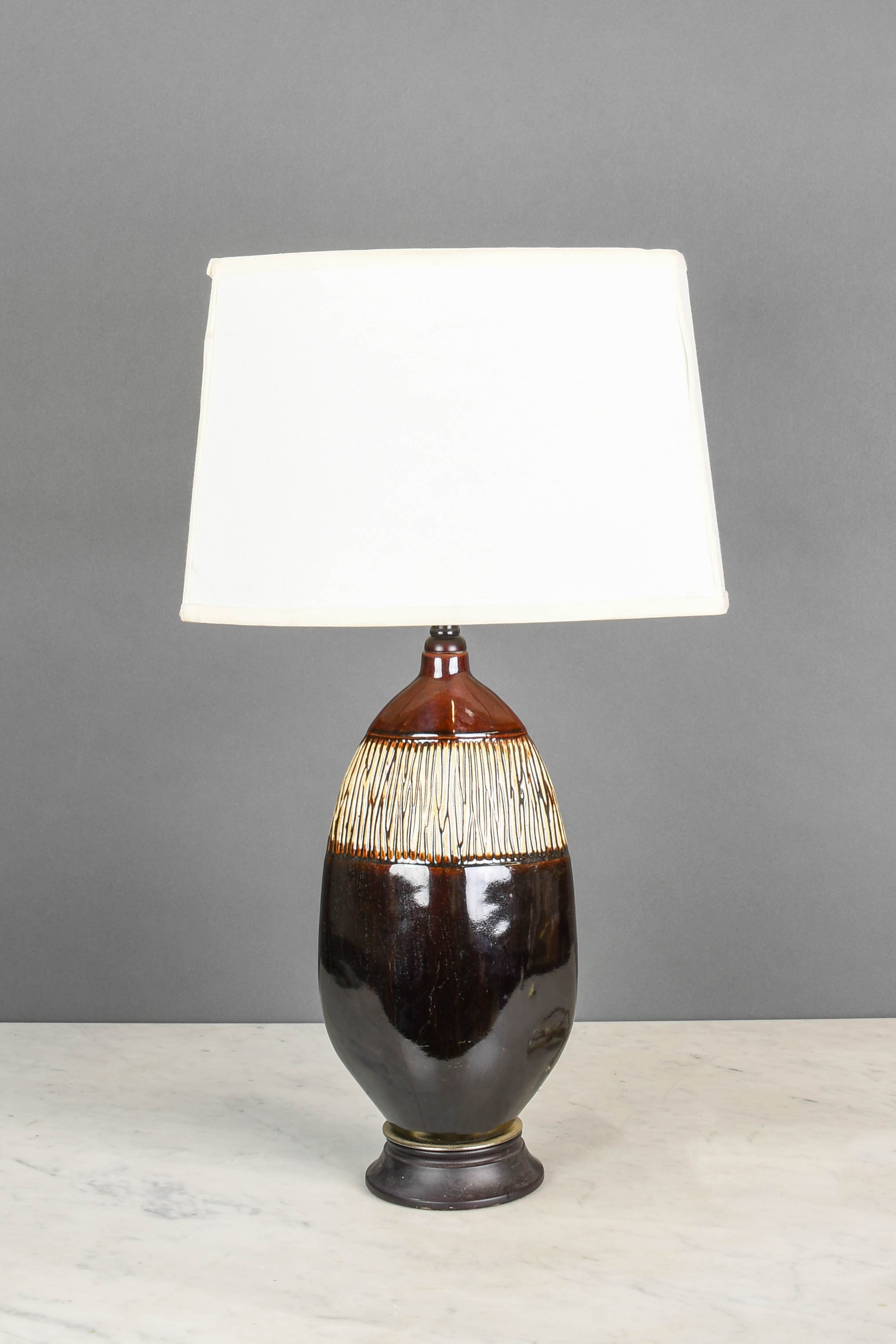 Flat Brown Ceramic Table Lamp | Table Lamps | Collection | City ...