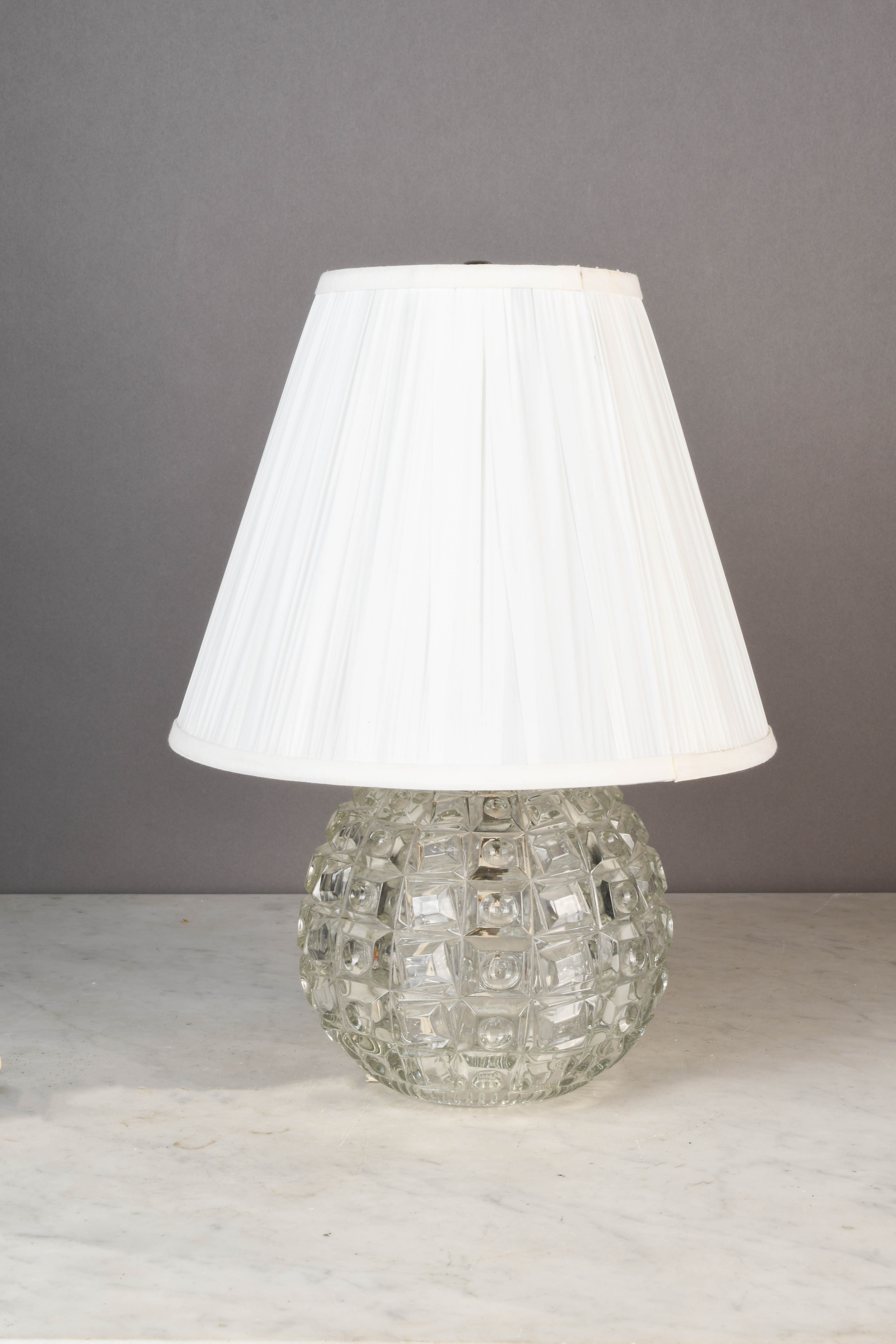 Round Crystal Table Lamp | Table Lamps | Collection | City ...